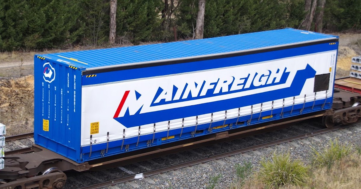 Rollingstock News: New Mainfreight curtain sider