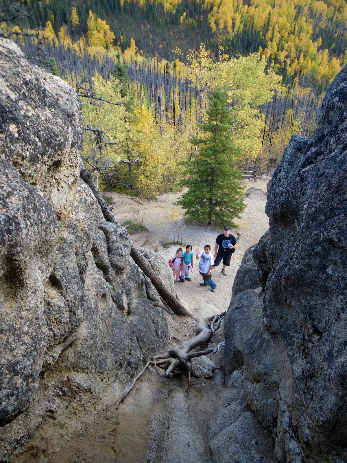 Hike up the Angel Rocks Trail