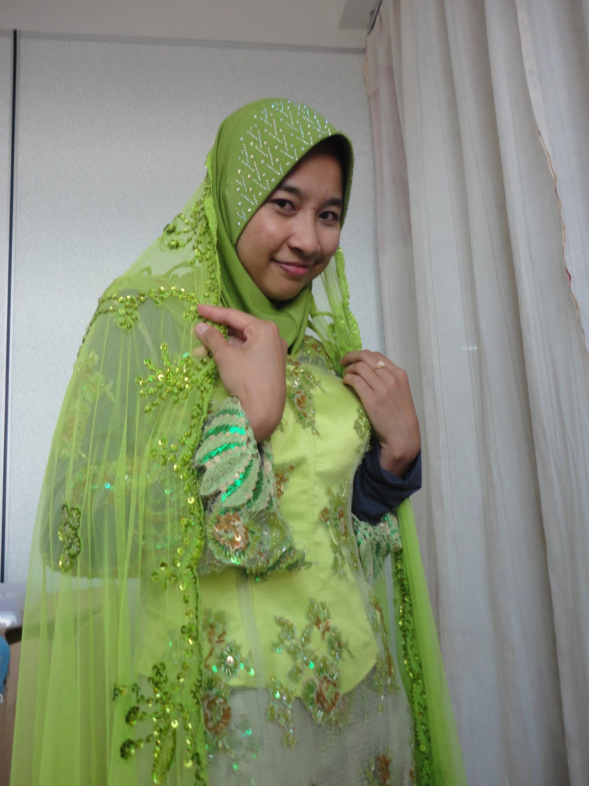 Ilham Galeri Perkahwinan & Katering: Fitting baju