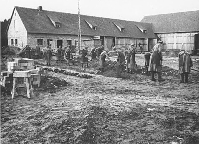 Pictures Inside Ravensbruck, Hitler's Concentration Camp for Women ...