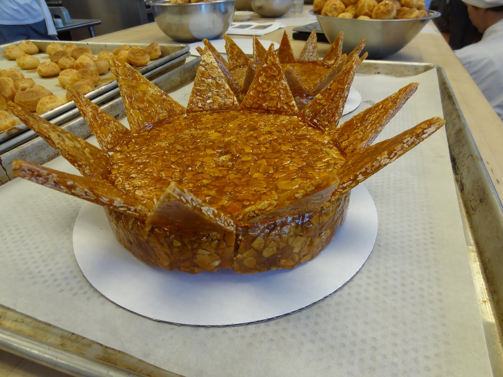 Food and Pastry: Advanced pastry class on Pièces montées and croque en ...