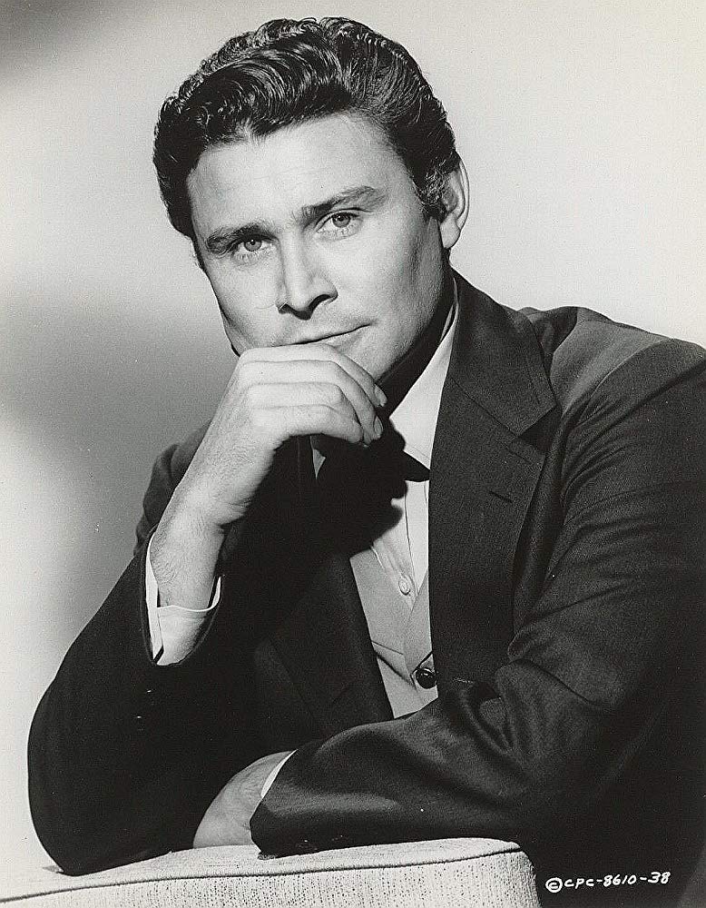 Carry On Blogging!: Remembering Ronald Lewis