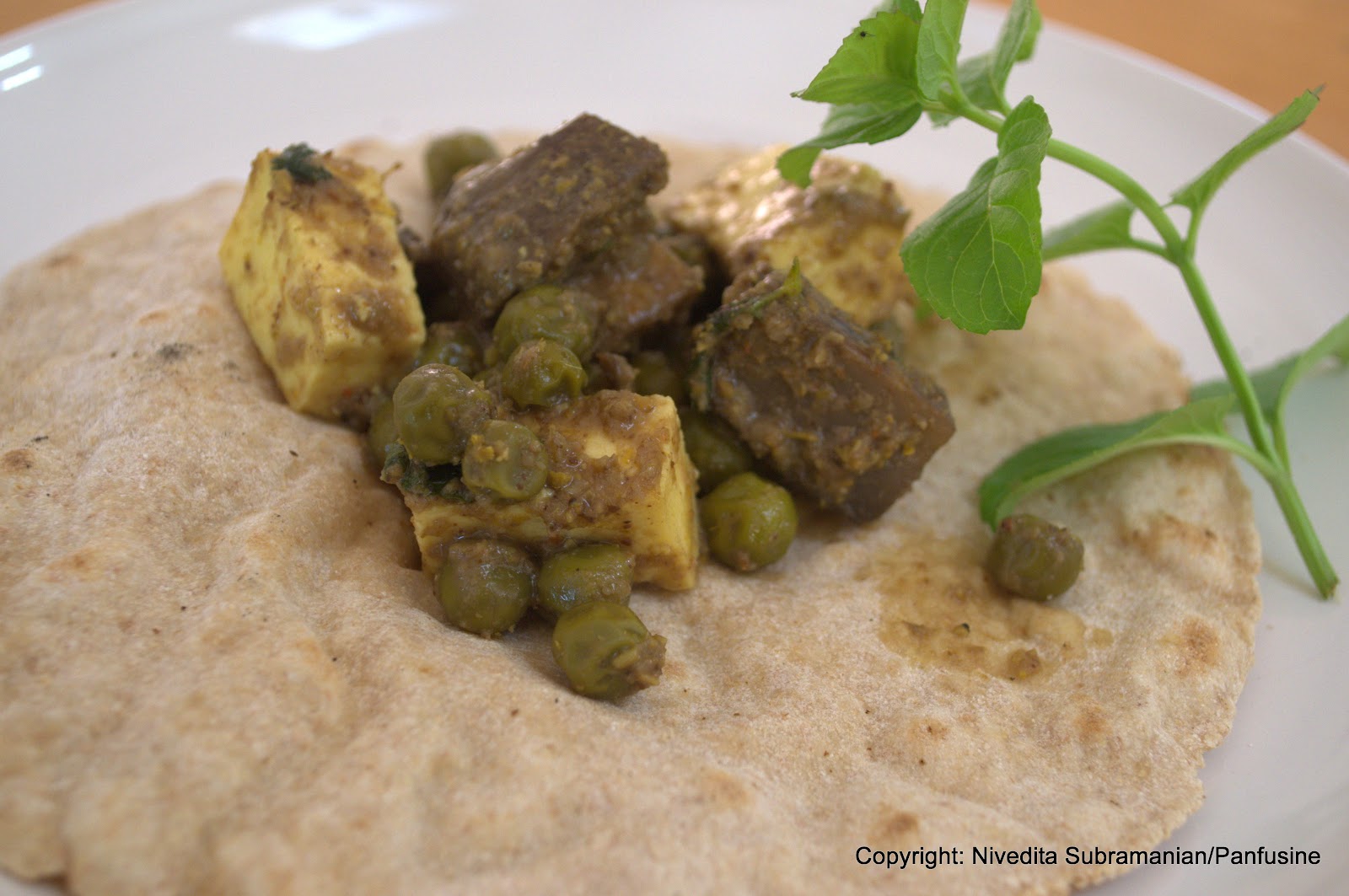 Day 192 - Dingri Mutter Paneer (Mushroom, paneer & Peas curry)