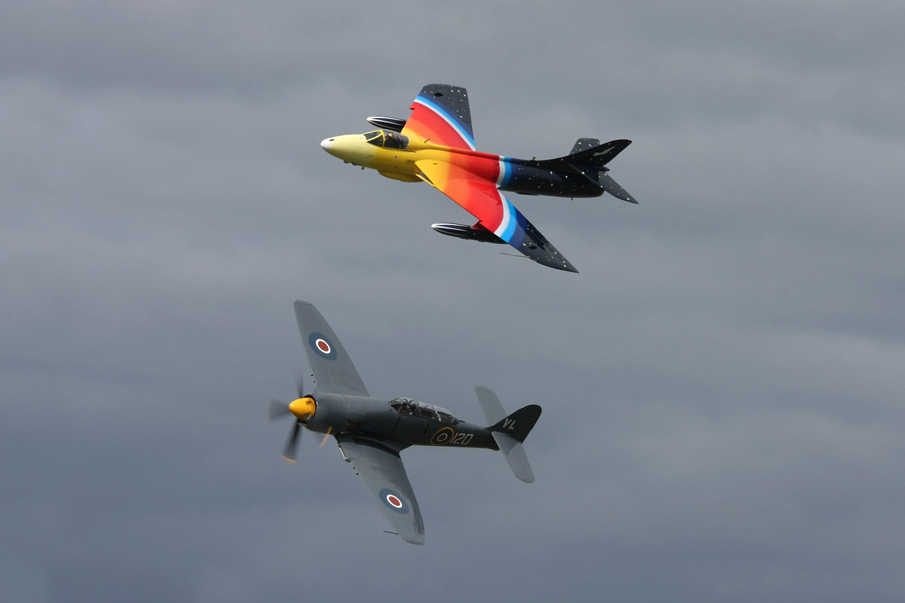 Des pilotes et des avions.: Hawker Aircraft