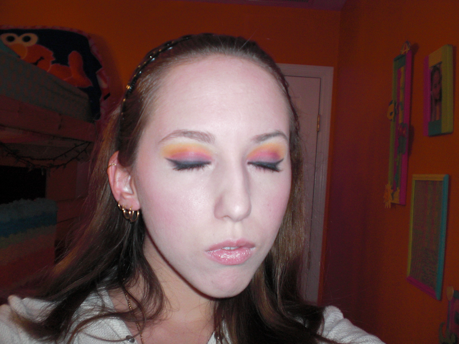 QueenBeeMakeup: Random