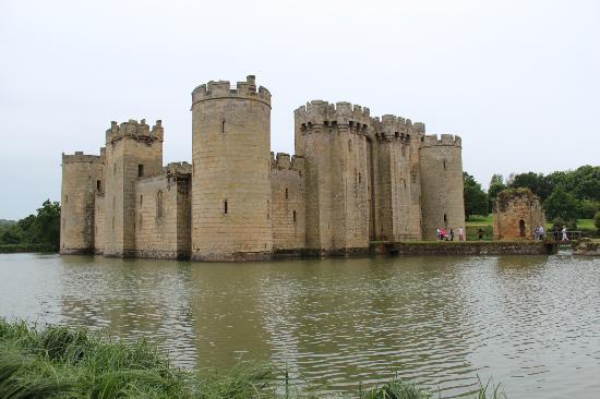 [CURIOSIDADE] Os Castelos Medievais