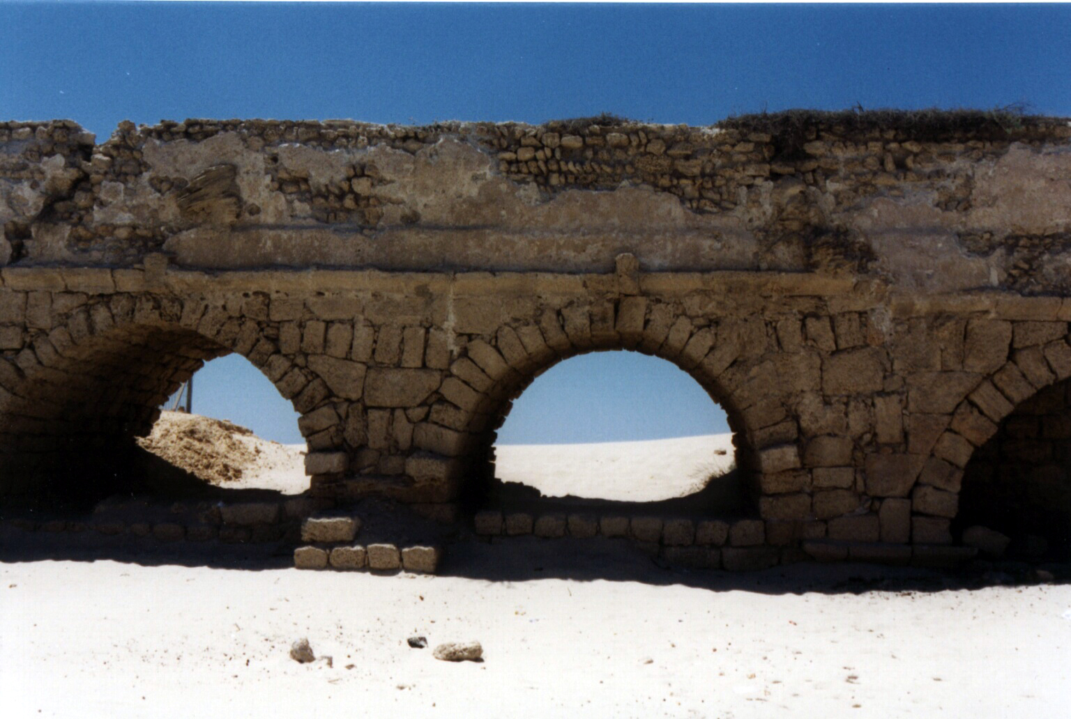 Bridge of the Week: Arch Bridges: The Caesarea Aqueduct