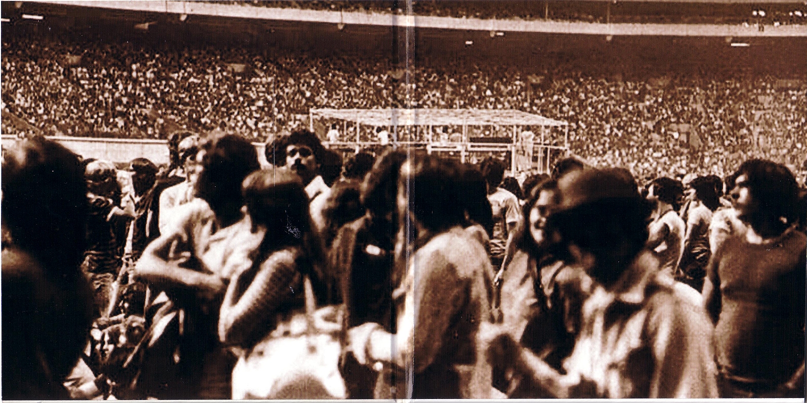 Bootradr's Blind Boot Blog: Pink Floyd: 1977-04-30 Houston, TX (FLAC ...