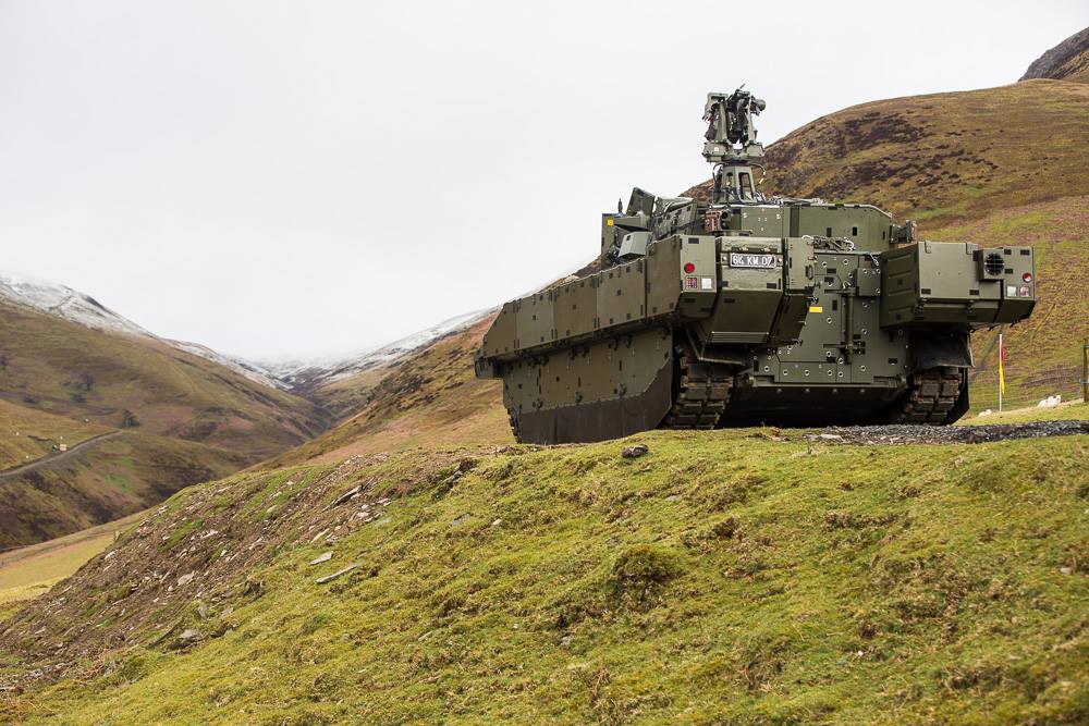 SNAFU!: General Dynamics UK AJAX IFV conducts live fire tests (pics).