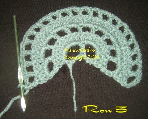 Crochet Living: Crochet Lacey Scallops Pattern Demystified