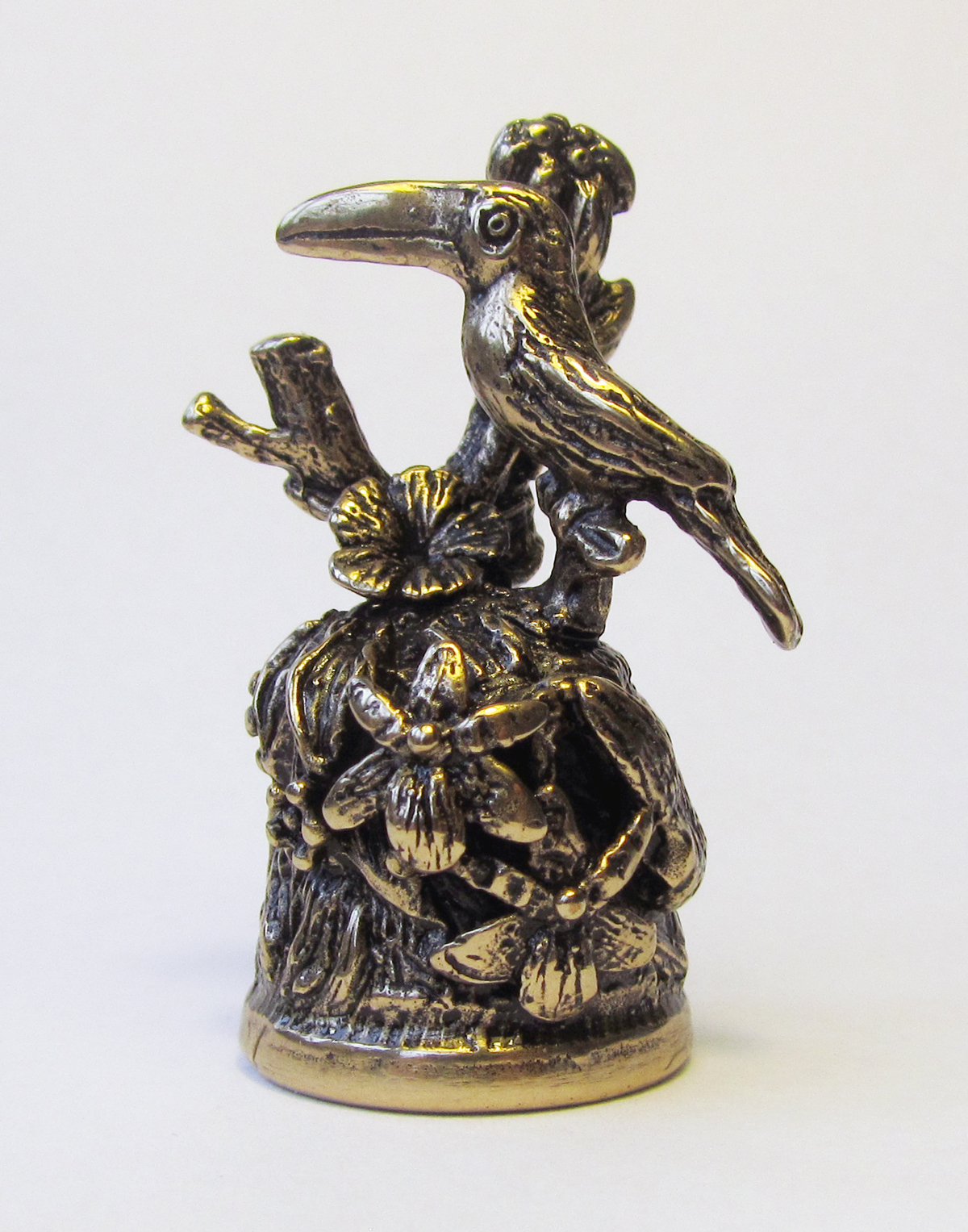 За дверью сей мои несметные богатства: Бронзовые наперстки Даниэля ...