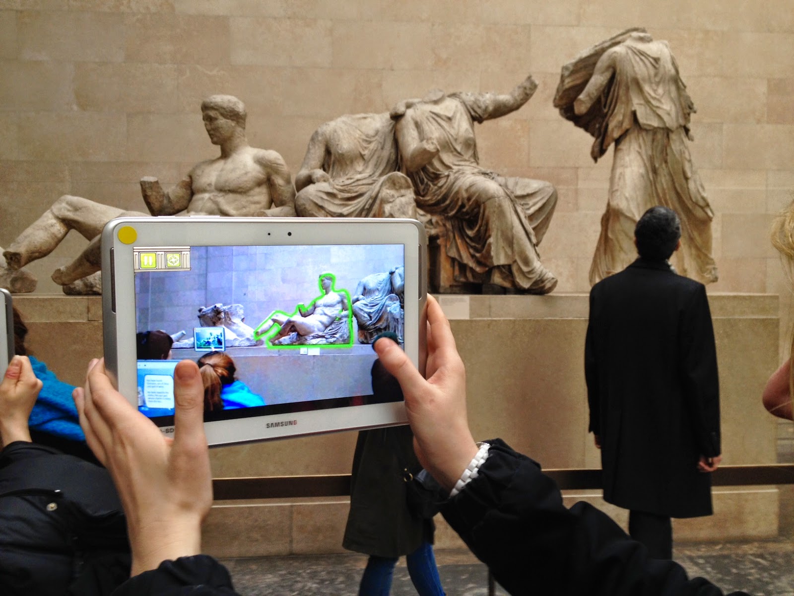 O for Oat: British Museum Augmented Reality learning device