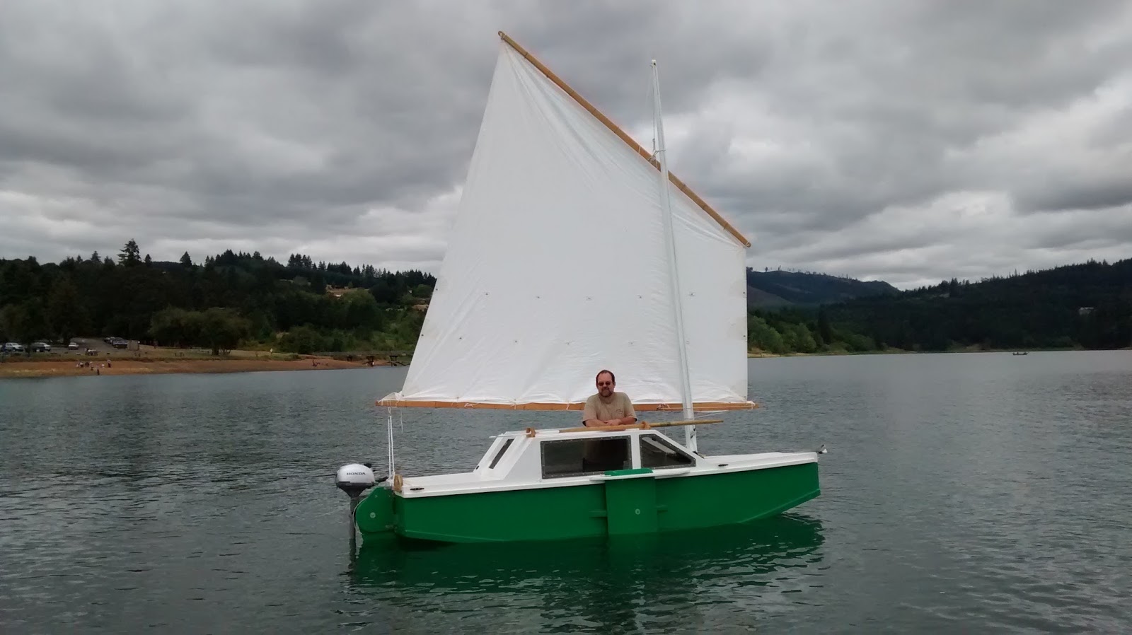 Michalak Robbsboat build: Hagg lake still shots from another boat.
