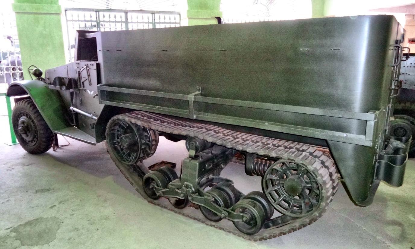 Plastic Models on the Internet: Walkaround vol.14: M3 Half Track