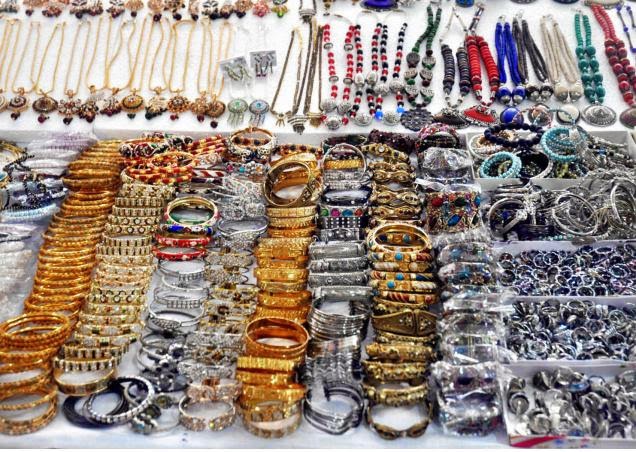 Handicrafts & Decoratives: Handicrafts of Gujarat