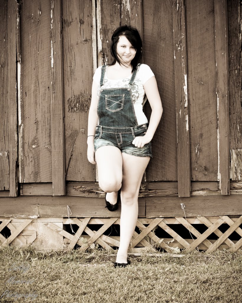 Lasting Memories Photography: Autum Lester Senior 2011
