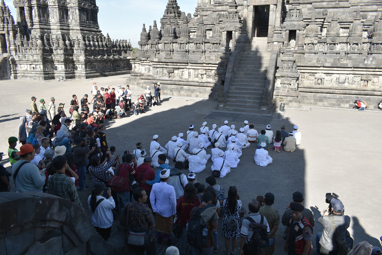 Pengertian EDFAT dalam Fotografi Jurnalistik ~ Muhammad Harits Fadhli