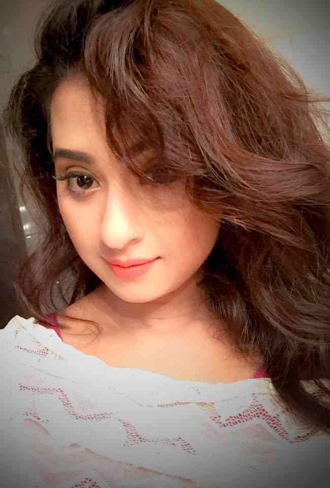 Celebrity Biography Books : Bubly Biography | Bangladeshi Actress Bubly ...