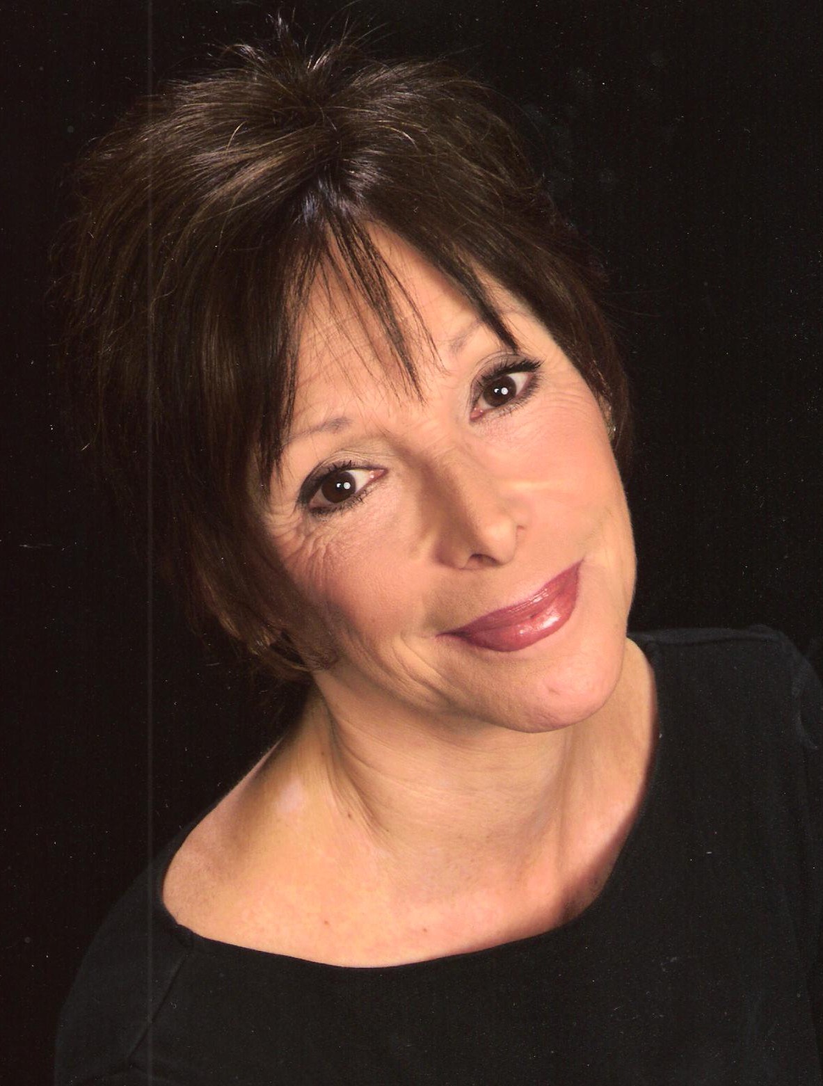 PHX Stages: PHX Stages Q/A: Sydney Davis