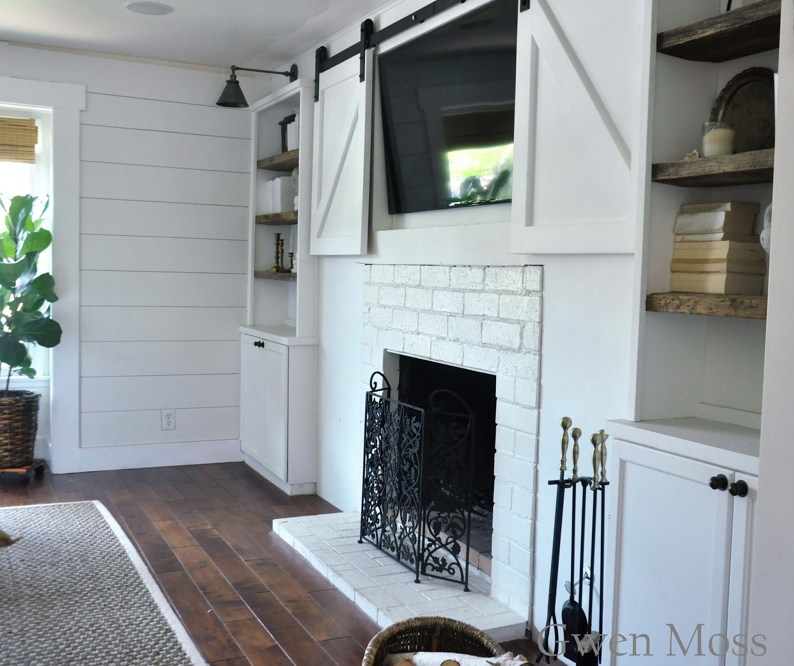 Gwen Moss: My DIY Cottage-Style Fireplace Mantel.... Reveal!