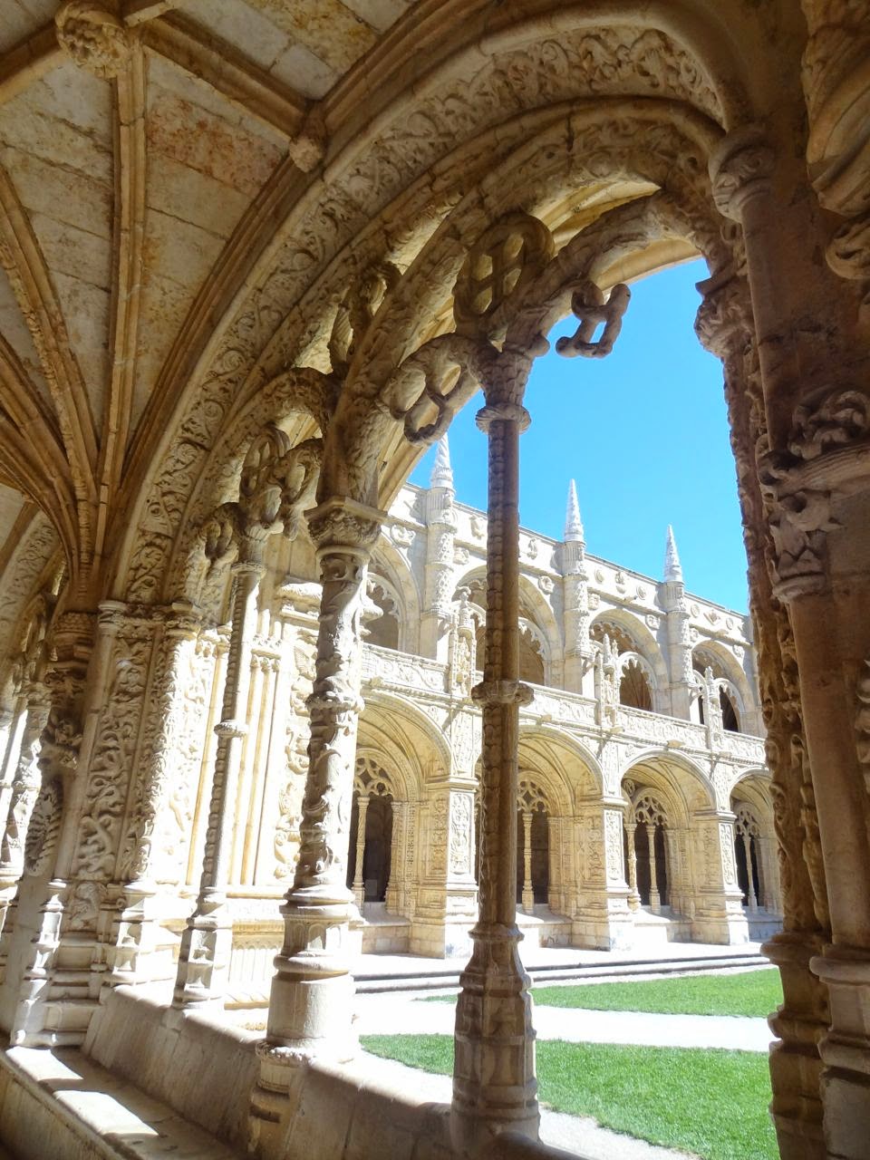 Scrumpdillyicious: Belém & Lisbon's Golden Age of Discovery