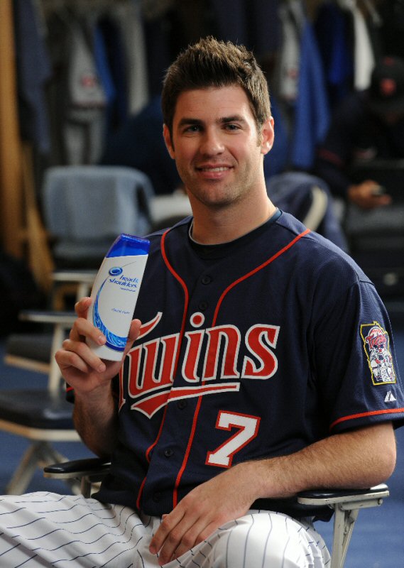 Top Sports Players: Joe Mauer Baseball Profile and Pictures/Images