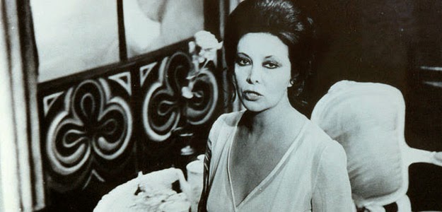 ALICANTE CUENTA: Maruja, María, Mariona... la Asquerino.