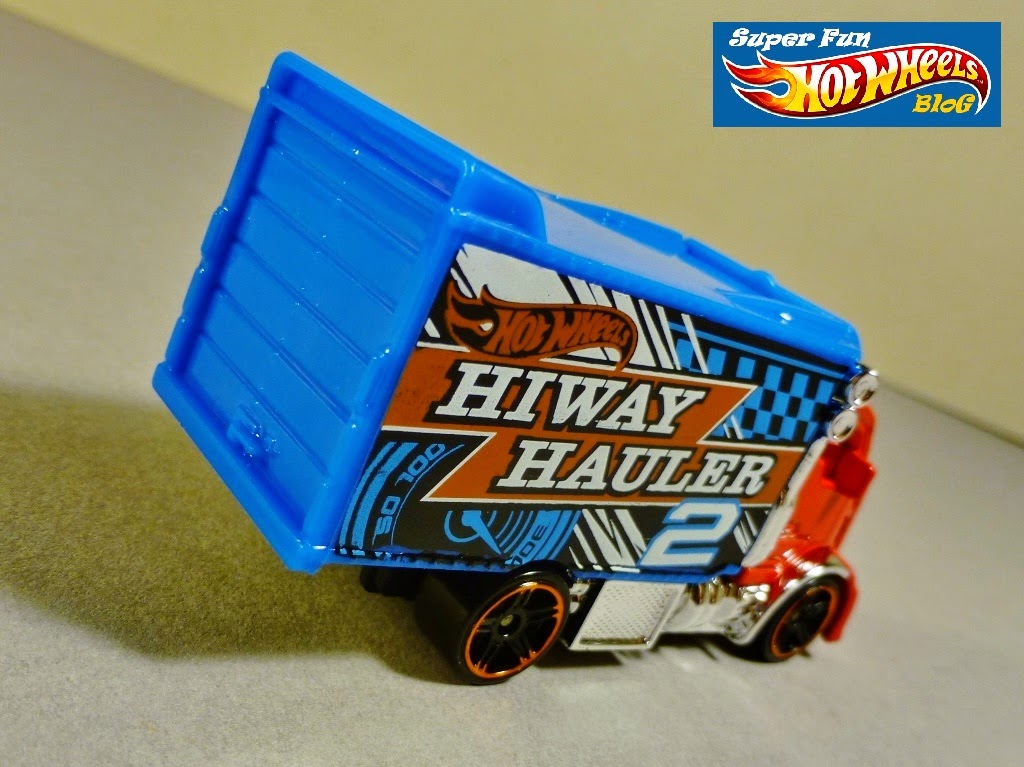 Super Fun Hot Wheels Blog: Hot Wheels City Pit Stop Station