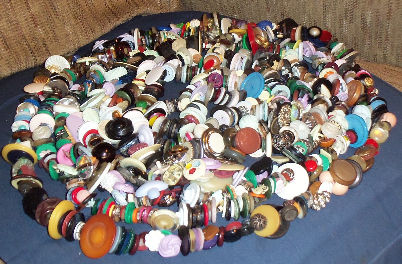 MARTI C'S CLAY BLOG: Stringing Buttons for National Button Week!