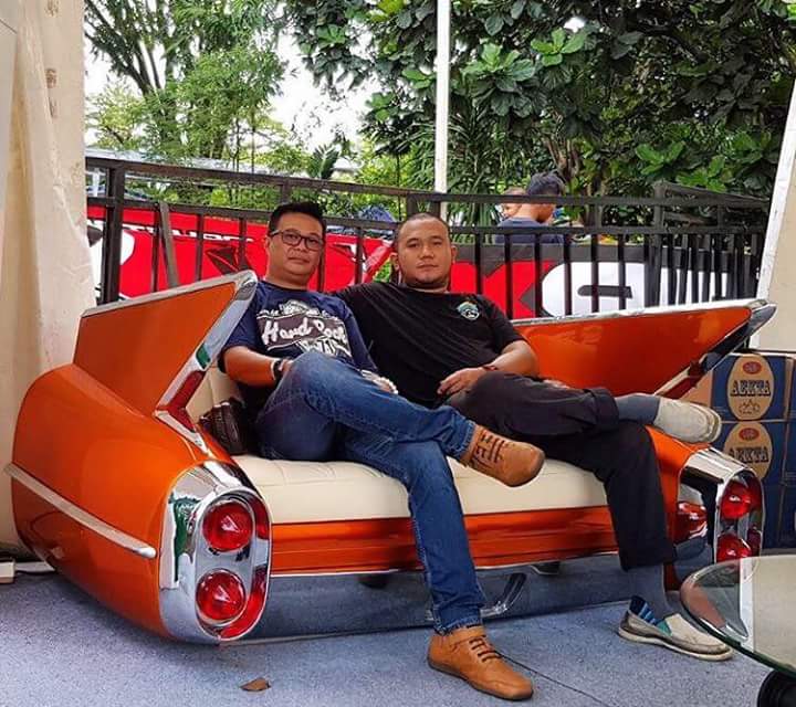 Mau Pesan Sofa Model Buntut Mobil Klasik ? - LAPAK MOBIL DAN MOTOR BEKAS
