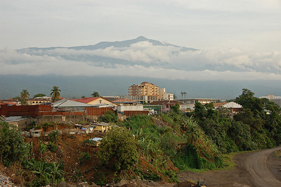 sportcampina: Ebebiyin (Guineea Ecuatorială) – „Nuevo Estadio de Ebebiyin”