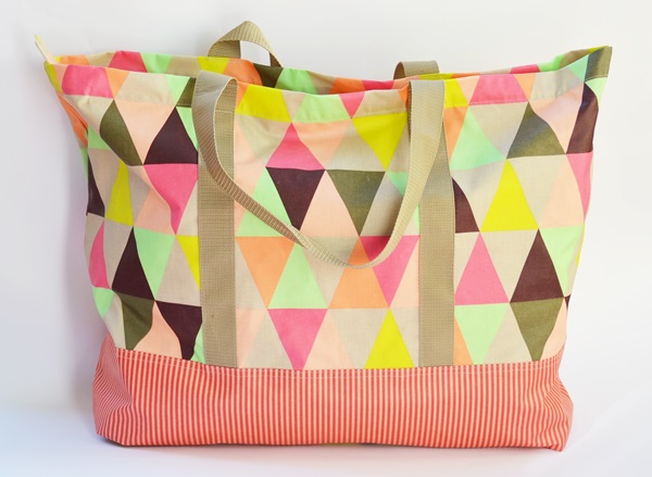 madelaine himmmelblau design: Eine XXL Strandtasche genäht...