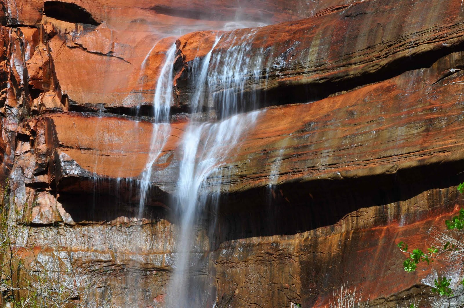 MARKOS PHOTOS GALLERY: Waterflow At Temple Of Sinawa