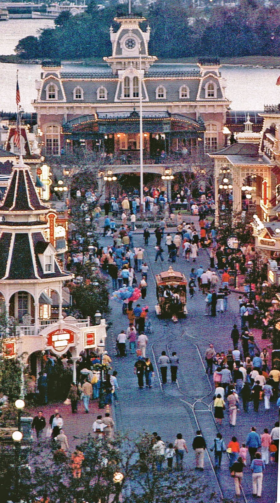 περιπλάνηση: 10-21-12 Vintage Walt Disney World