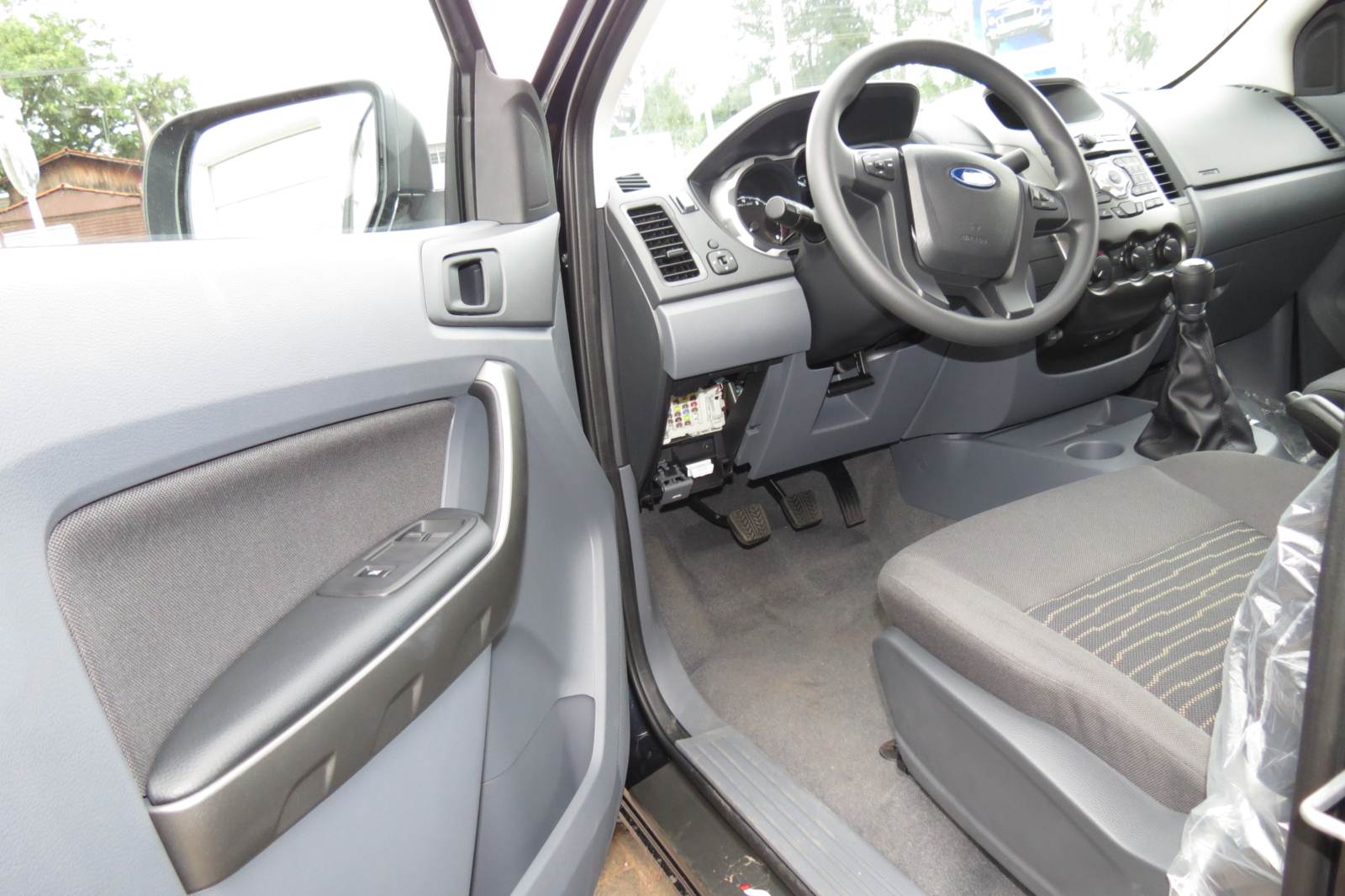 Ford Ranger Sport 2.5 Flex 2014: fotos, vídeo e especificações