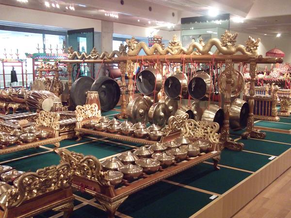 PENGETAHUAN KARAWITAN