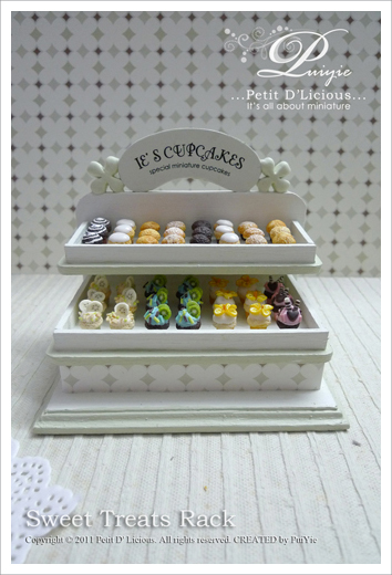 Petit D' Licious: Pretty in Pastel Green Cupcake Rack