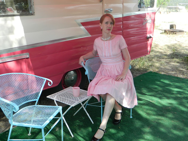 Just Peachy, Darling: Cupcake baking dress (outfit #8)