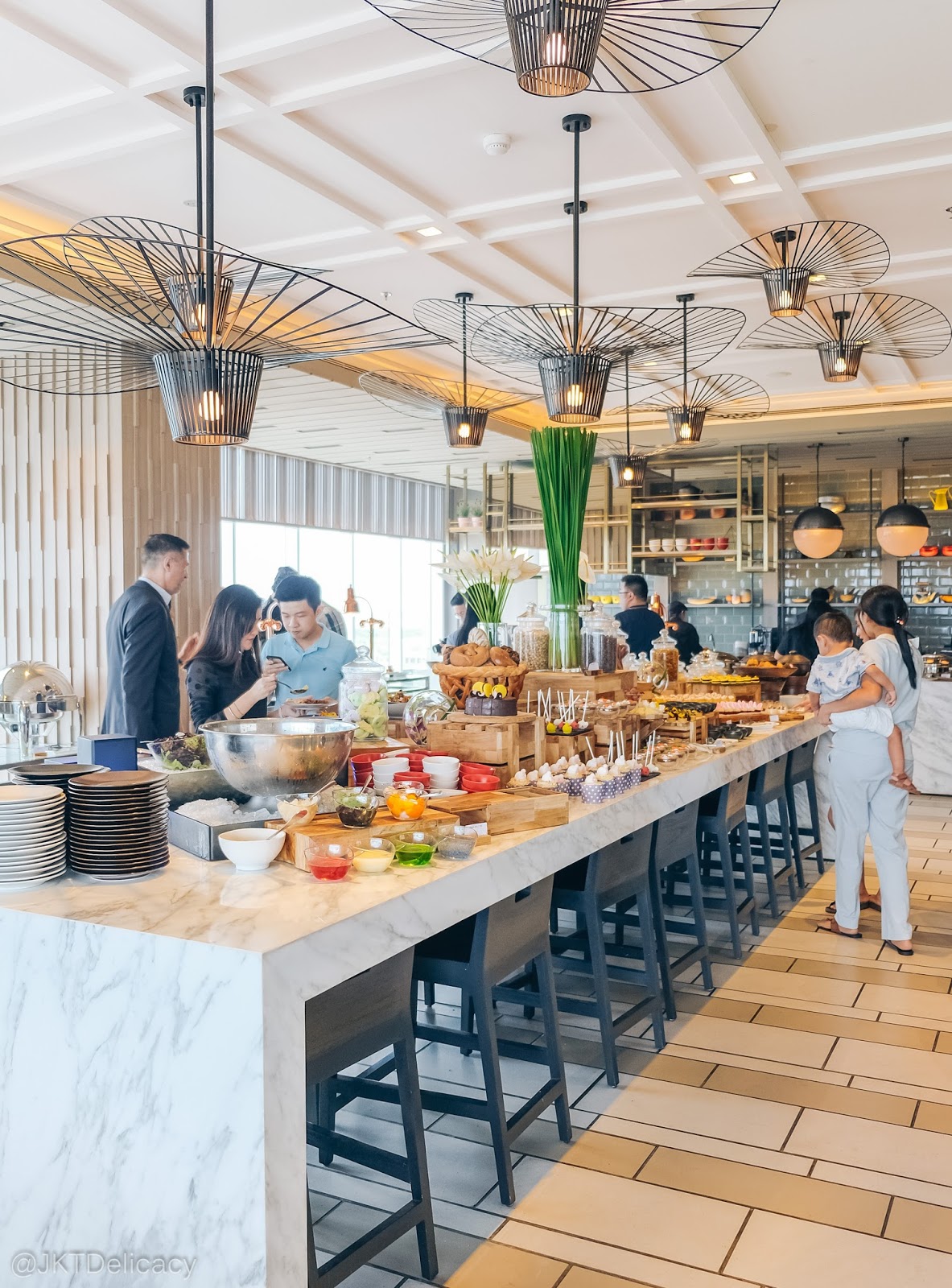 JKTDelicacy.com: EPIK Sunday Brunch by Nusantara Restaurant at Mercure PIK