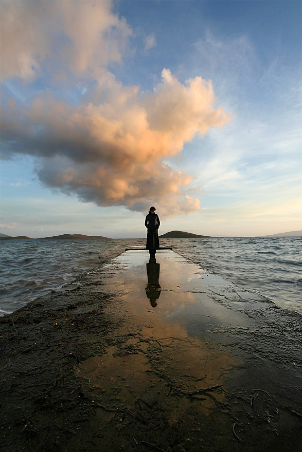 Lonely Mornings I am so Lonely I'm So Lonely...