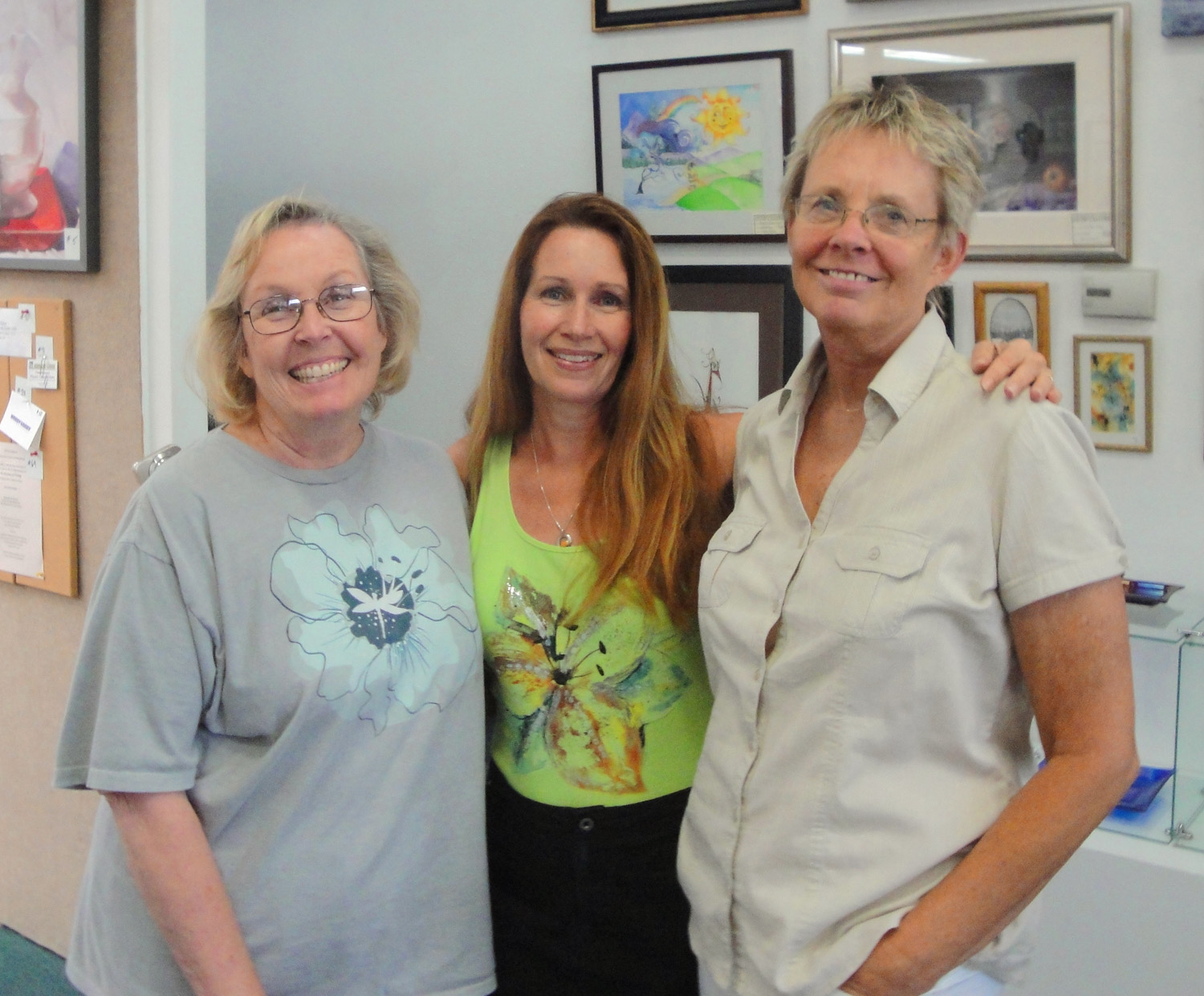 LAKEWOOD ARTS COUNCIL'S: Exhibit a Smile