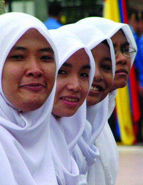 Una Sola Voz: Semana 8: Los Malayos de Malasia