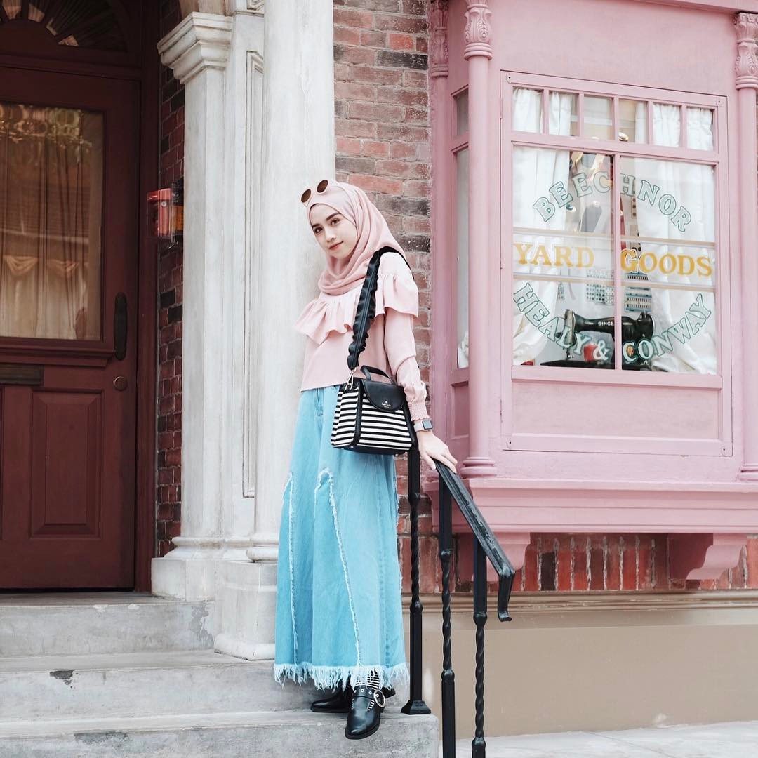 25+ Inspirasi OOTD Hijab ala Selebgram Terbaru - Tutorial HijabKu