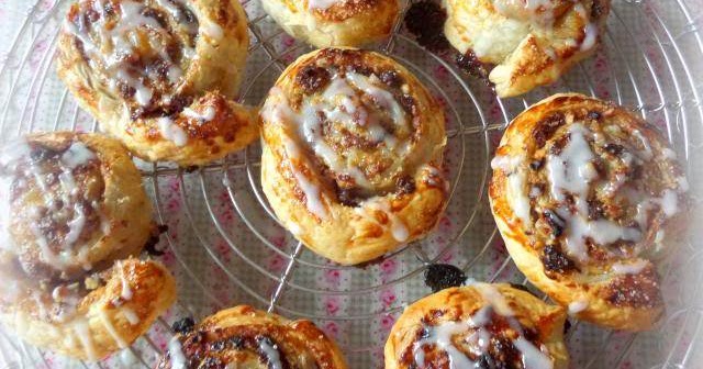 Lemon, Fruit and Nut Breakfast Scrolls | The English Kitchen