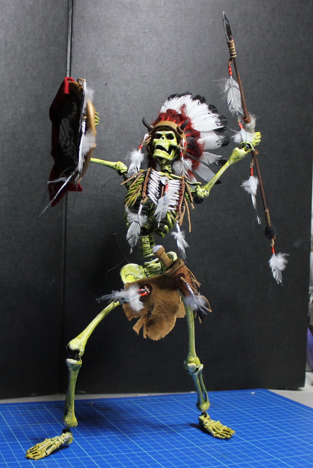 Action figure skeleton by Fattel: 1/6 scale skeleton of native america