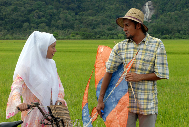 Review Filem Ombak Rindu