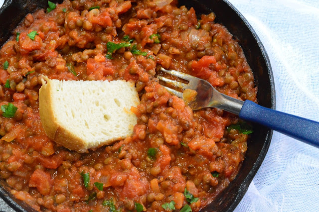 Linte in sos de rosii - CAIETUL CU RETETE