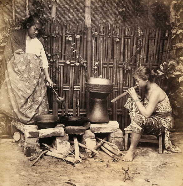 Indonesia Zaman Doeloe: Tungku, dapur tradisional di Jawa di sekitar ...