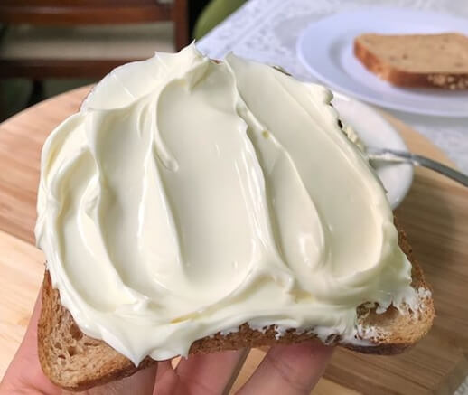 Requeijão cremoso caseiro fácil - 3 ingredientes - Amando Cozinhar ...