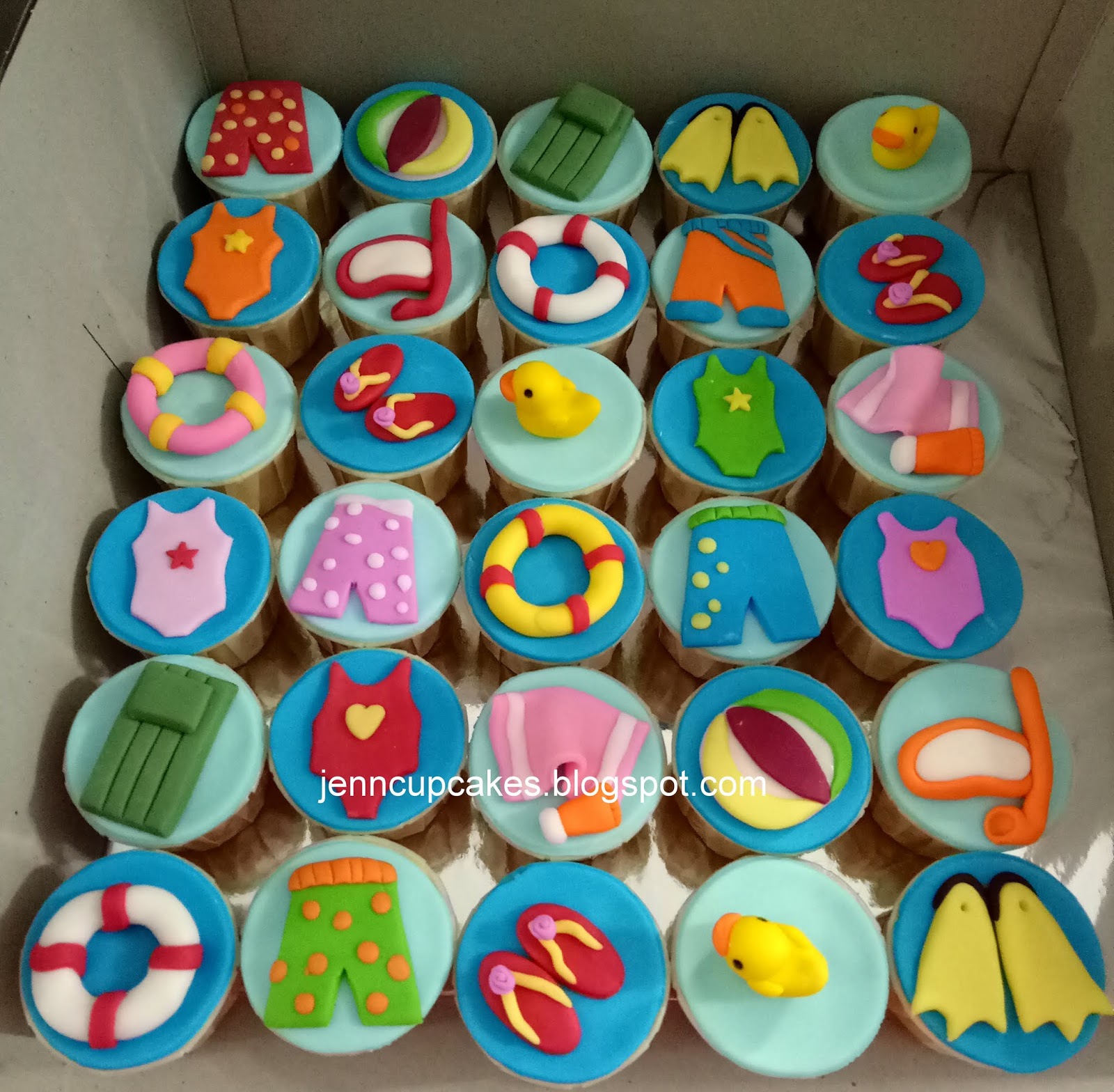 Pool Cupcakes